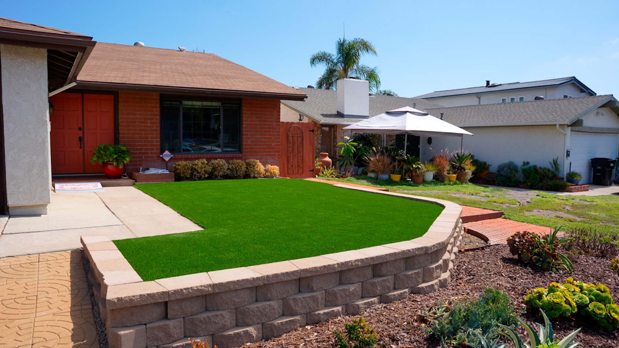 Retaining Walls: Comparing CMU and Keystone Options - Need For Build ...